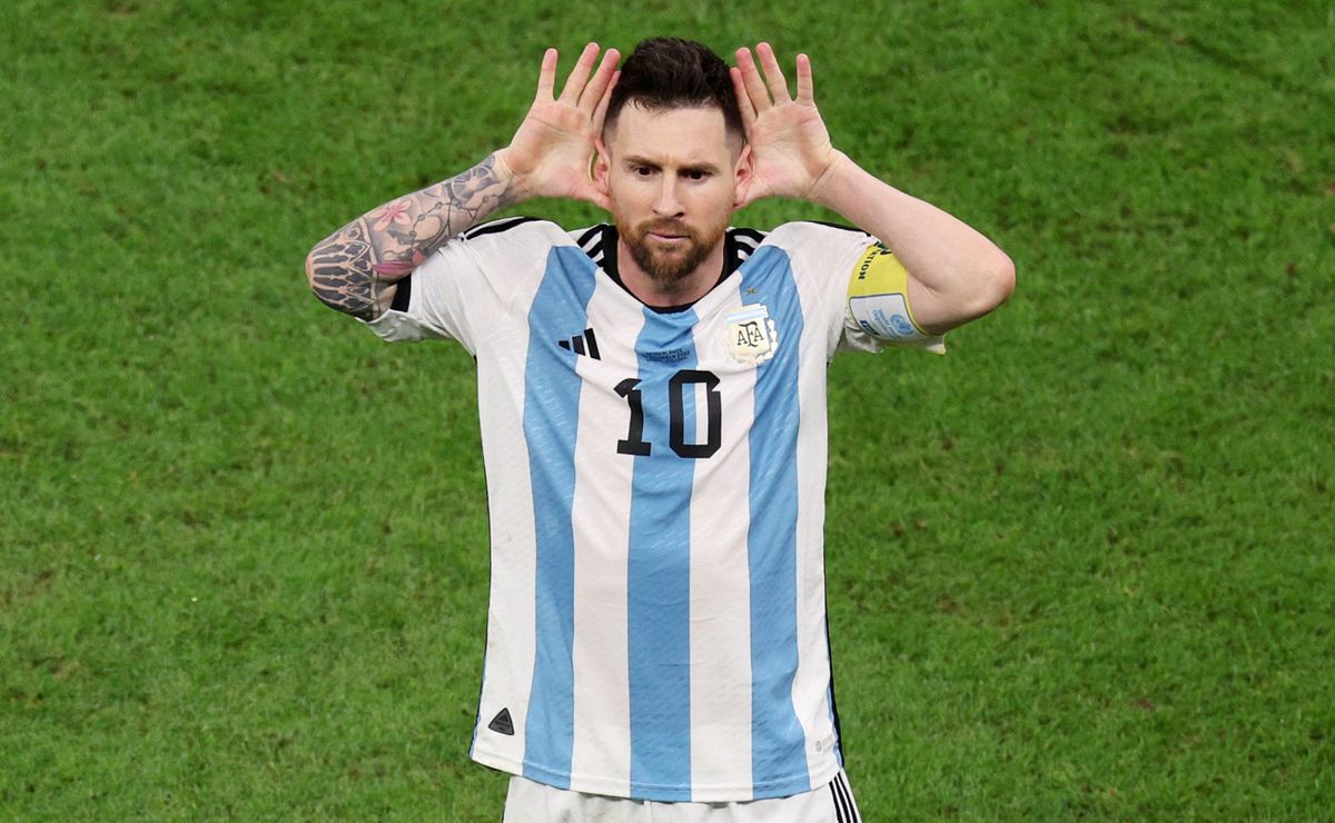 Lionel Messi immediately regretted goal celebration at van Gaal in 2022 ...