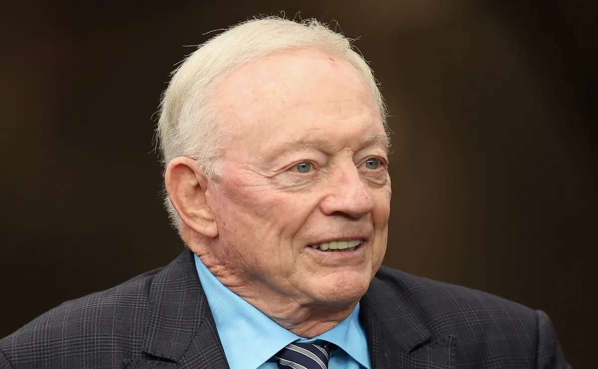 Jerry Jones strikes back after CeeDee Lamb turned down new contract ...