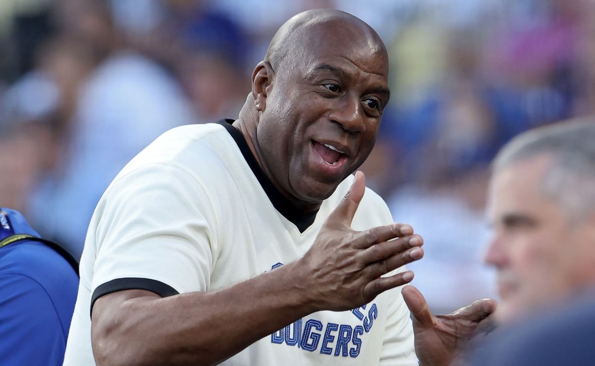NBA News: Magic Johnson sends Lakers huge warning about LeBron James ...
