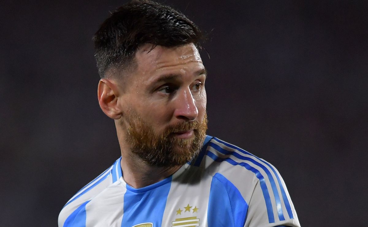 Soccer icon shares curious take on Messi's role in Argentina: ‘You don ...