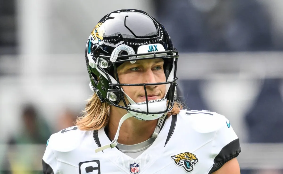 Jaguars: Trevor Lawrence loses key teammate for rest of 2024 season ...