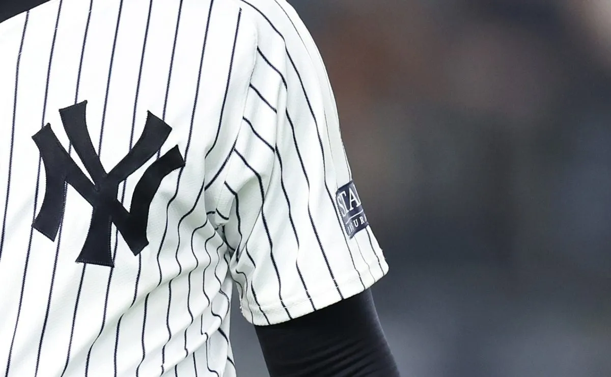 MLB News: Former Yankees veteran reliever draws interest from 8 teams ...