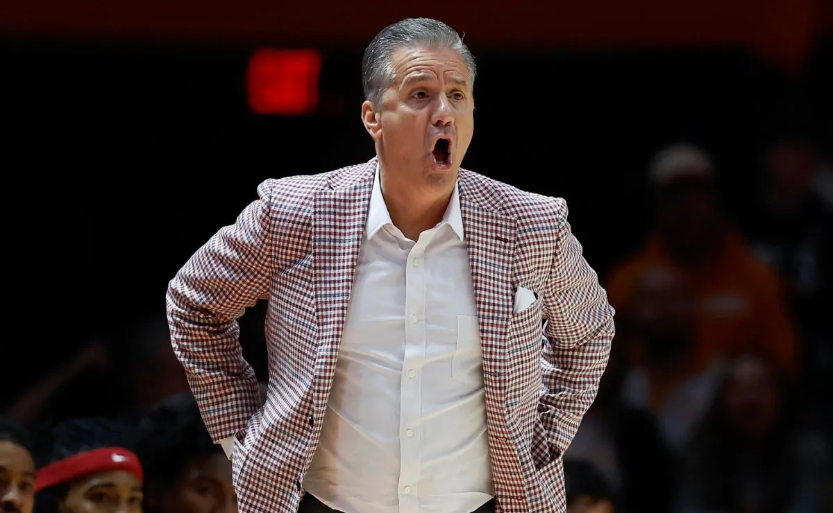 NCAAB News: John Calipari makes sad admission after loss to Alabama ...