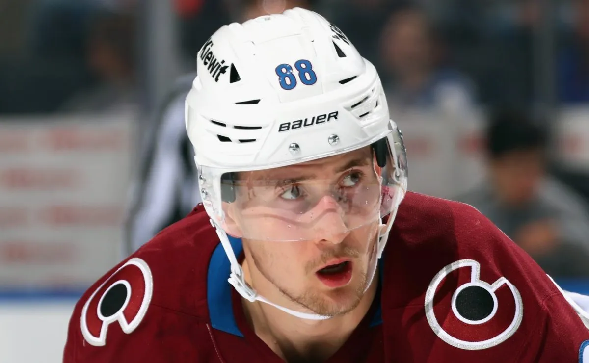 Avalanche star Martin Necas drops subtle dig at former team Hurricanes ...