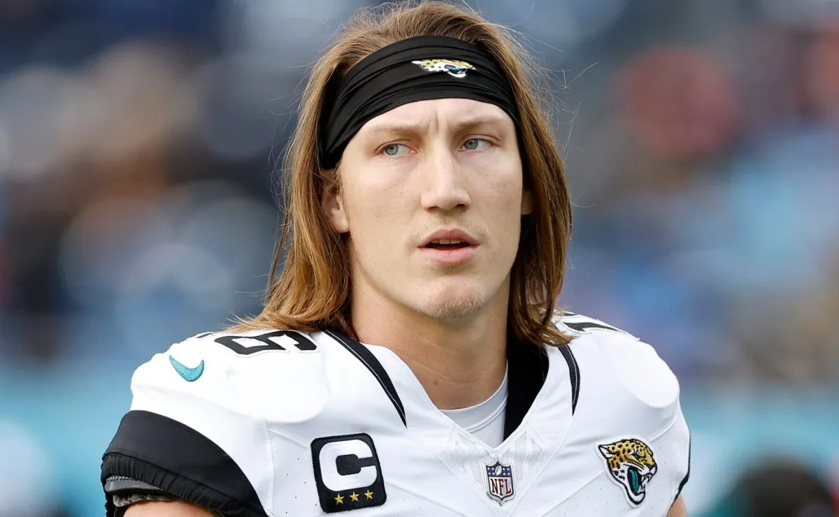 Trevor Lawrence warns NFL with four words—and accidentally exposes ...