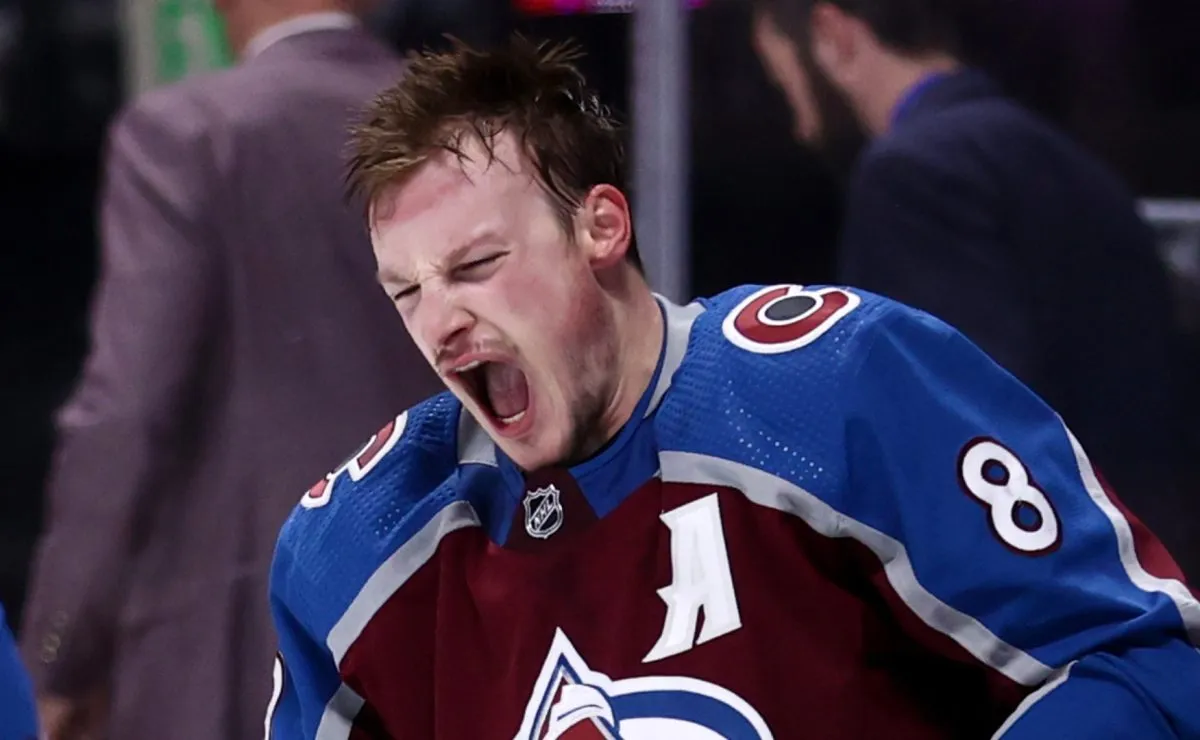 NHL News: Cale Makar voices 7-word apologetic comment to Nathan ...