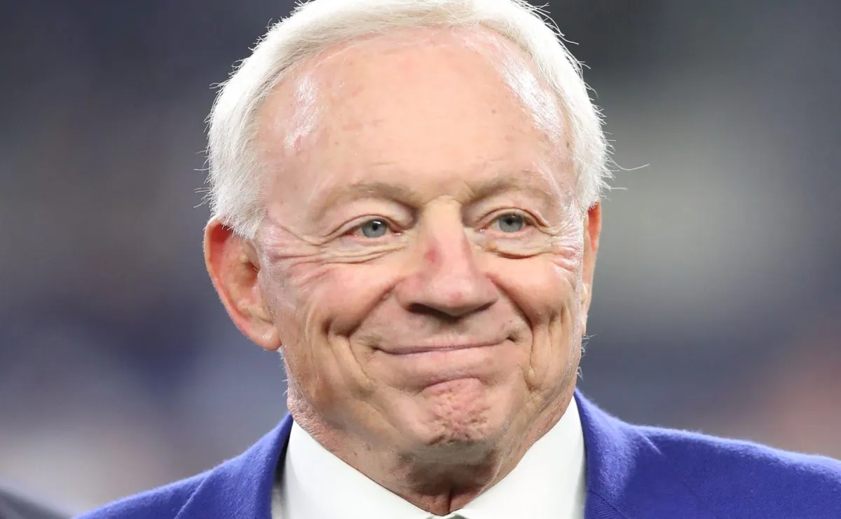 Jerry Jones turns heads by admitting he wanted to trade Micah Parsons ...
