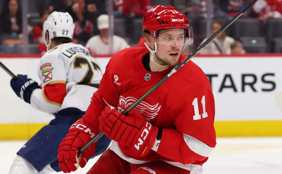 NHL Rumors: Red Wings could cut ties with two veteran players as GM ...