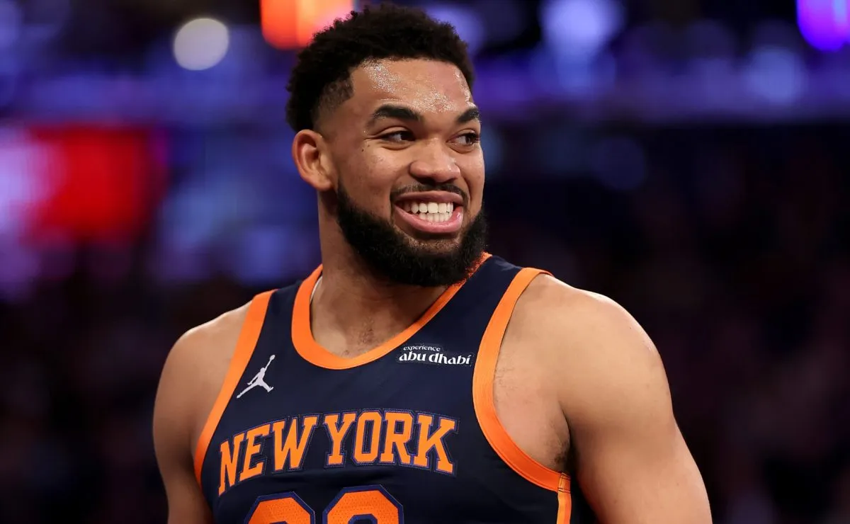 Is Karl-Anthony Towns playing tonight for Knicks vs Cavaliers in 2025 ...