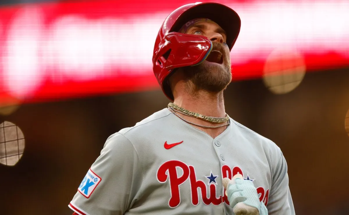 Ex-Phillies GM delivers strong reaction after Bryce Harper gets hit by ...