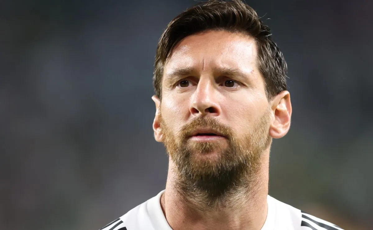 Is Lionel Messi playing for Inter Miami vs PSG today at the FIFA Club ...