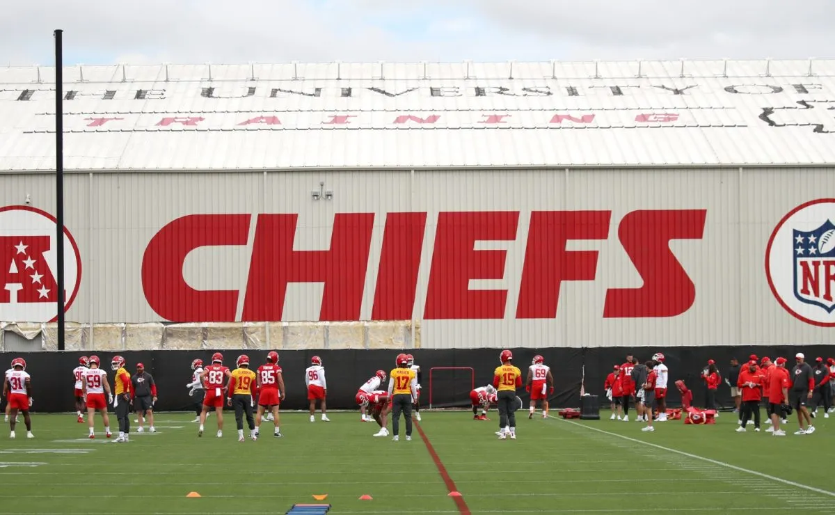 Kansas City Chiefs training camp schedule and storylines: Preparing for ...