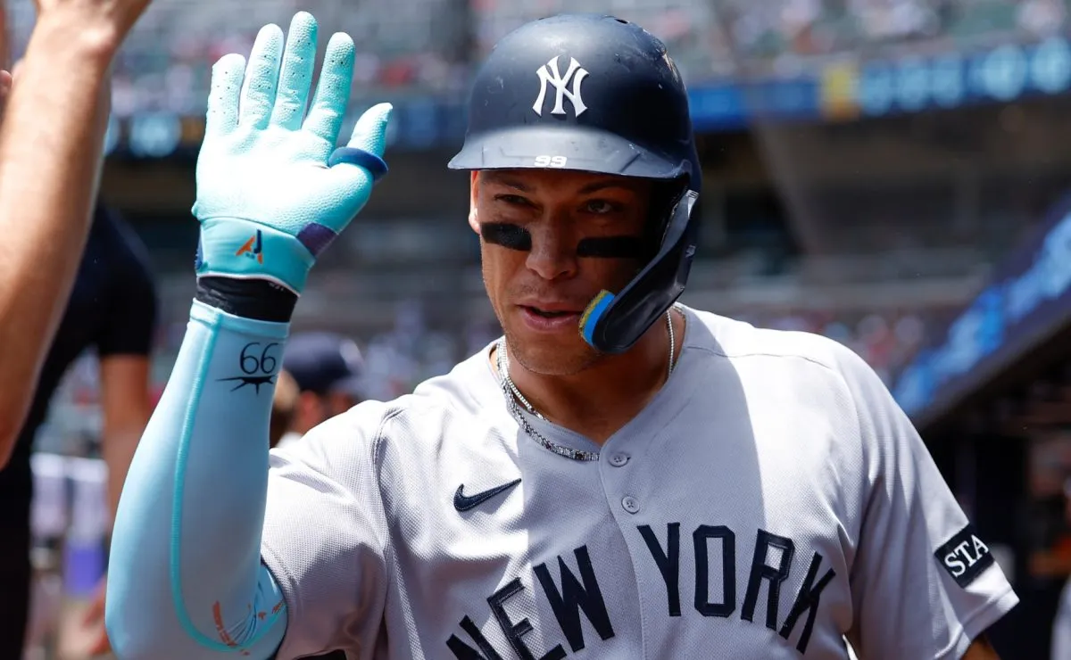 MLB News: DJ LeMahieu reportedly plans to join contender after DFA by ...