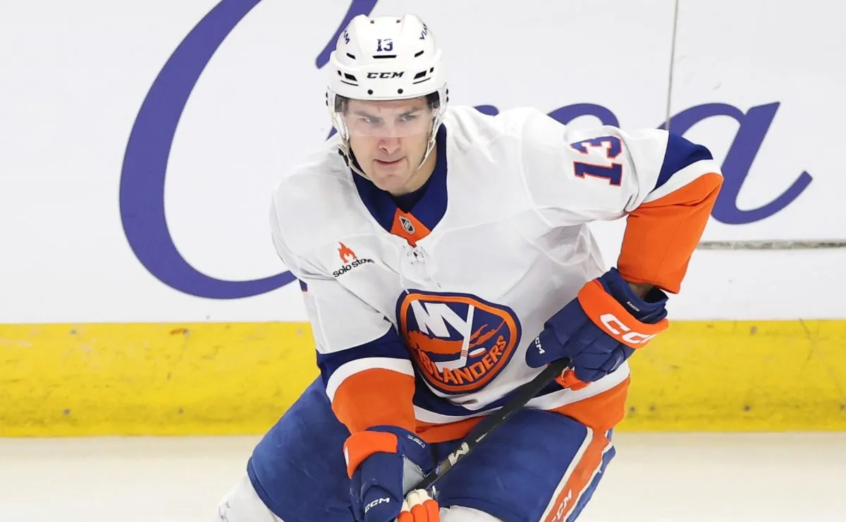 NHL News: Mathew Barzal turns heads with bold statement about Matthew ...