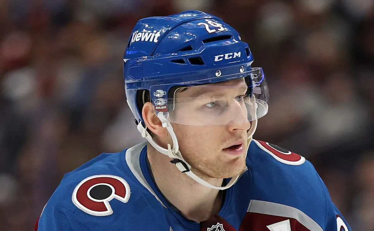 NHL News: Longtime teammate and Stanley Cup champion with Nathan ...