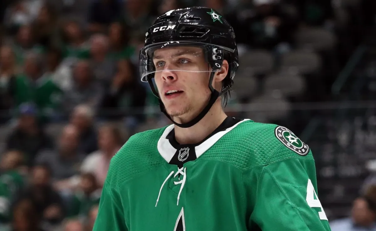 NHL News: Stars' Miro Heiskanen drops game-changing knee recovery news ...