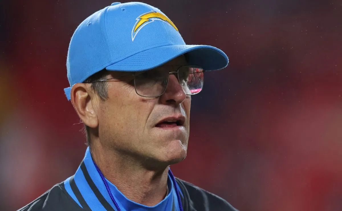 Chargers HC Jim Harbaugh only needed two words to describe Jared Goff ...