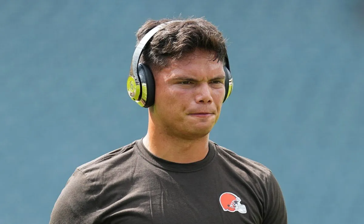 Dillon Gabriel issues four-word message after replacing Joe Flacco as ...