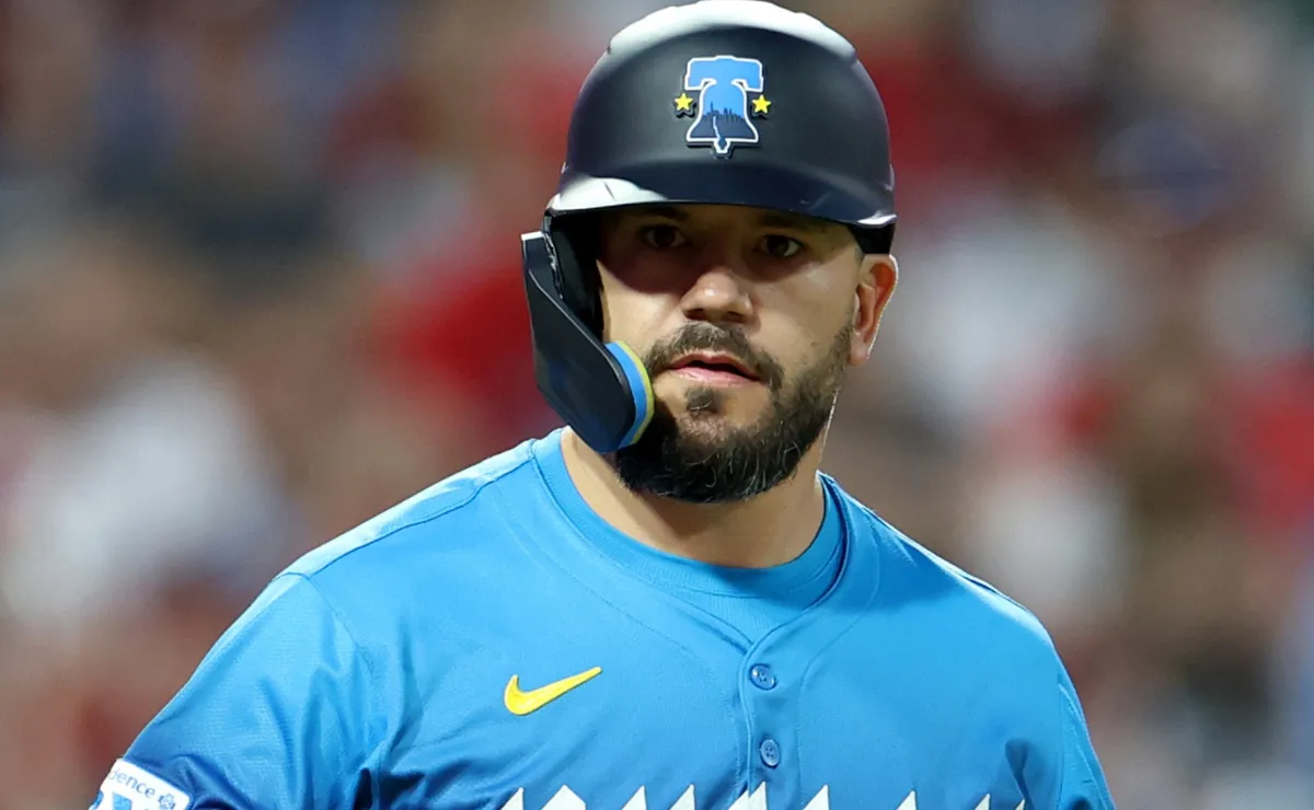 Cardinals' Ivan Herrera speaks out after tying Phillies star Kyle ...