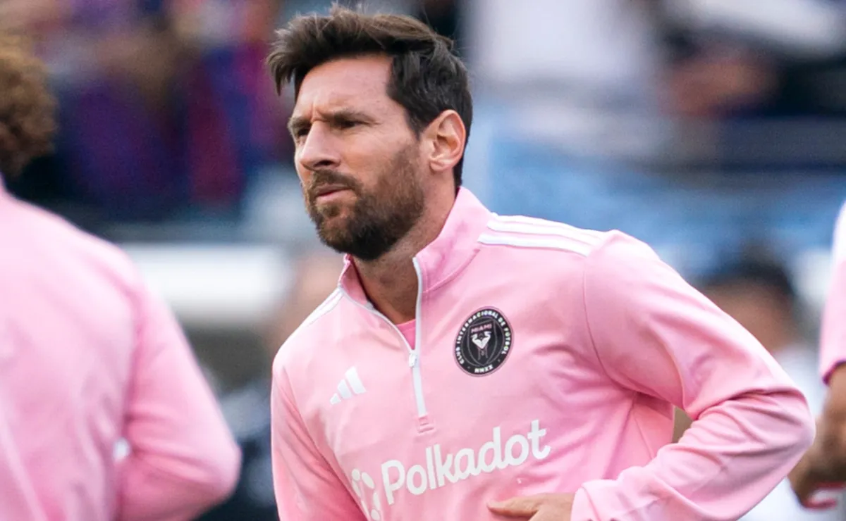 Lionel Messi dethrones another legend to set impressive record after ...