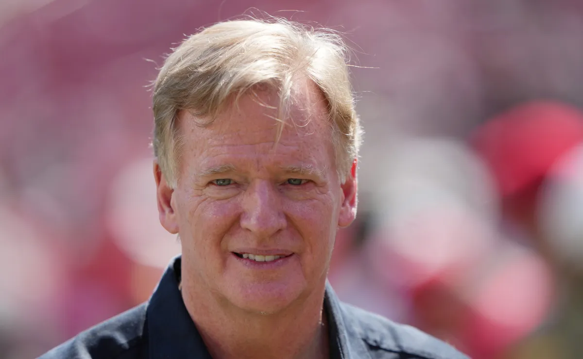 NFL Commissioner Roger Goodell prepares controversial schedule plan for ...