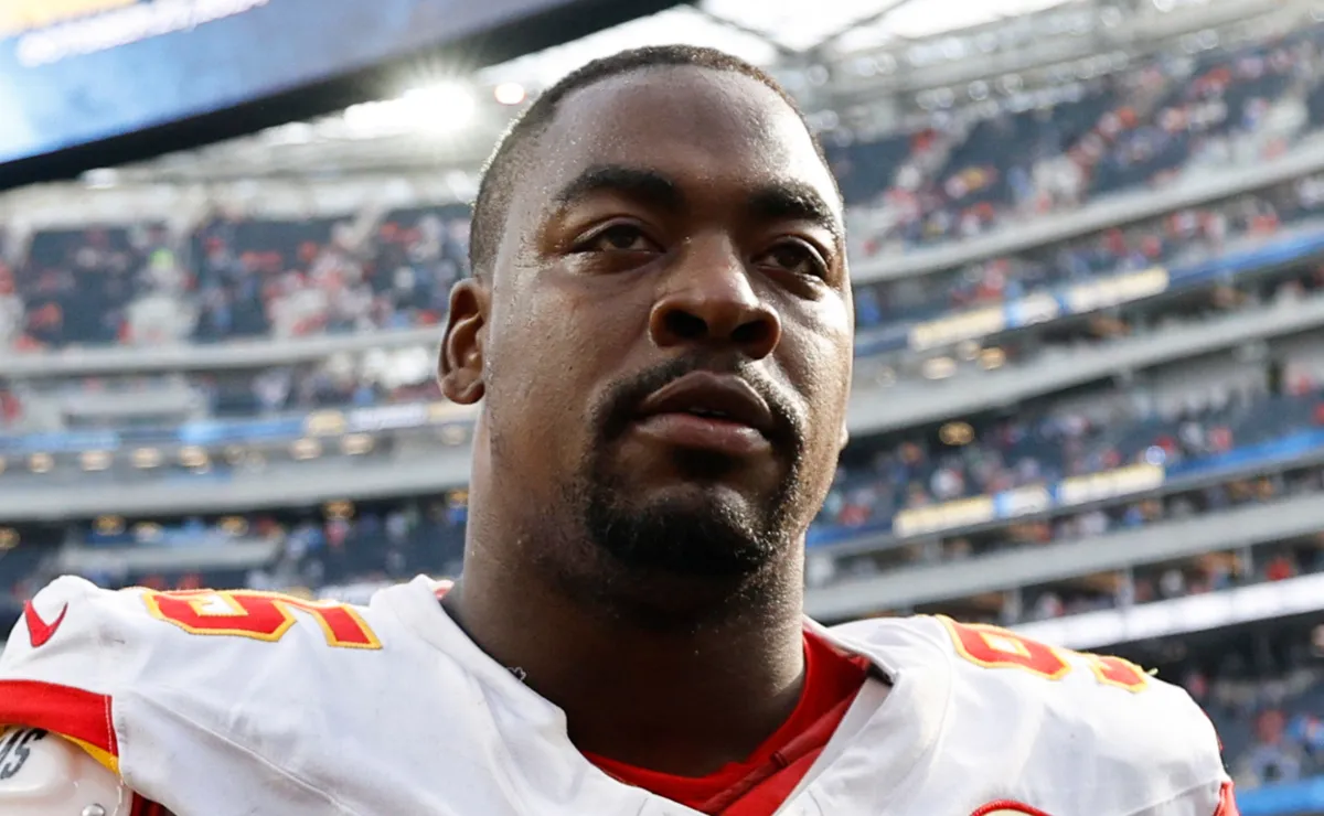 Chris Jones issues heartfelt promise to Chiefs fans following costly ...