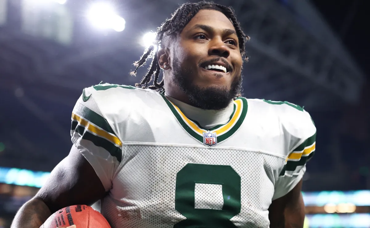Is Josh Jacobs playing today for the Packers against Cardinals in Week ...
