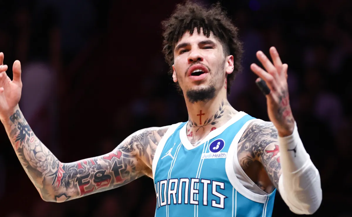 NBA punishes LaMelo Ball with strong fine following Hornets' loss to ...