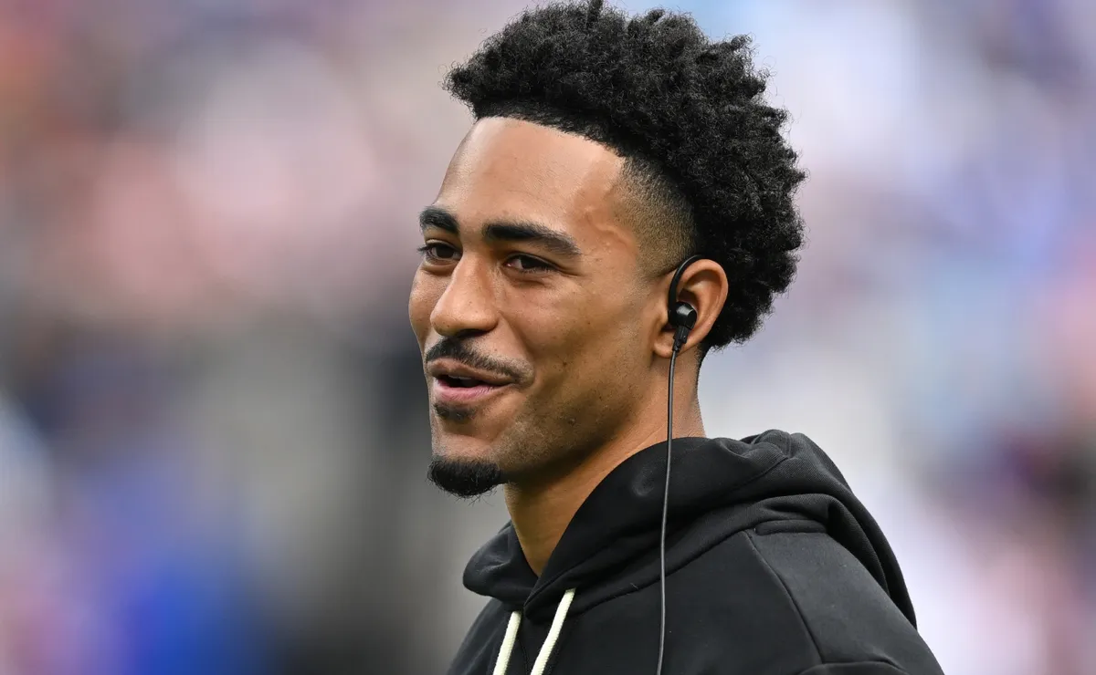 Is Bryce Young playing today for Panthers vs Packers in Week 9 of 2025 ...