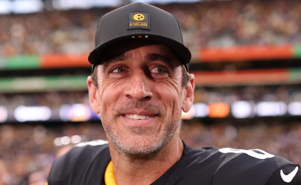 Aaron Rodgers makes something clear about Steelers playoff drought ...