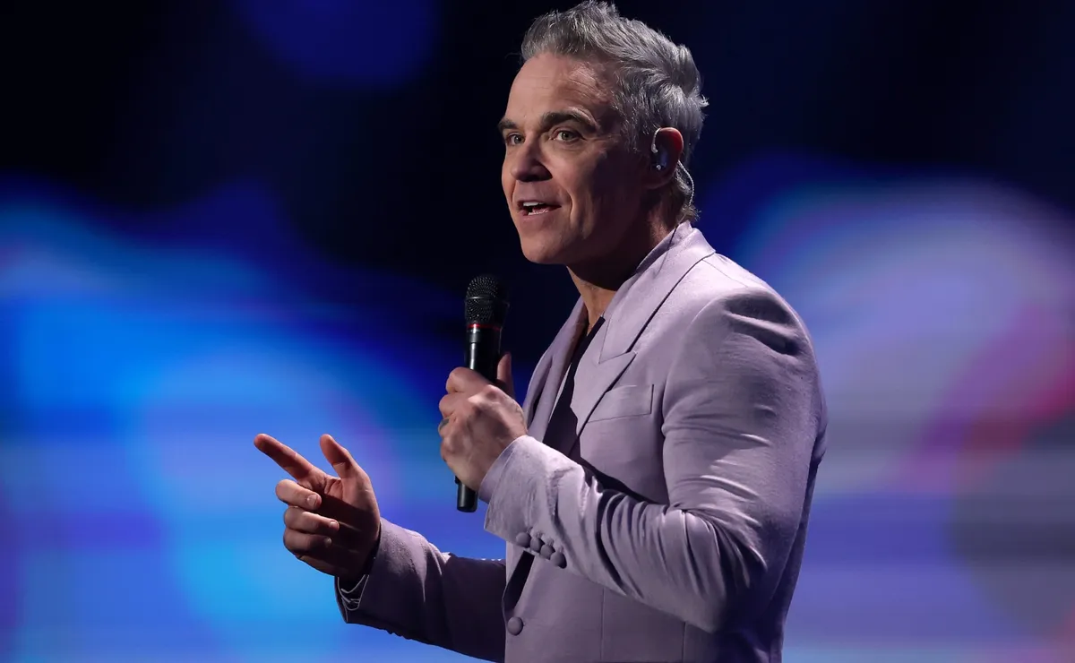 Did Andrea Bocelli, Robbie Williams and Nicole Scherzinger get paid to ...