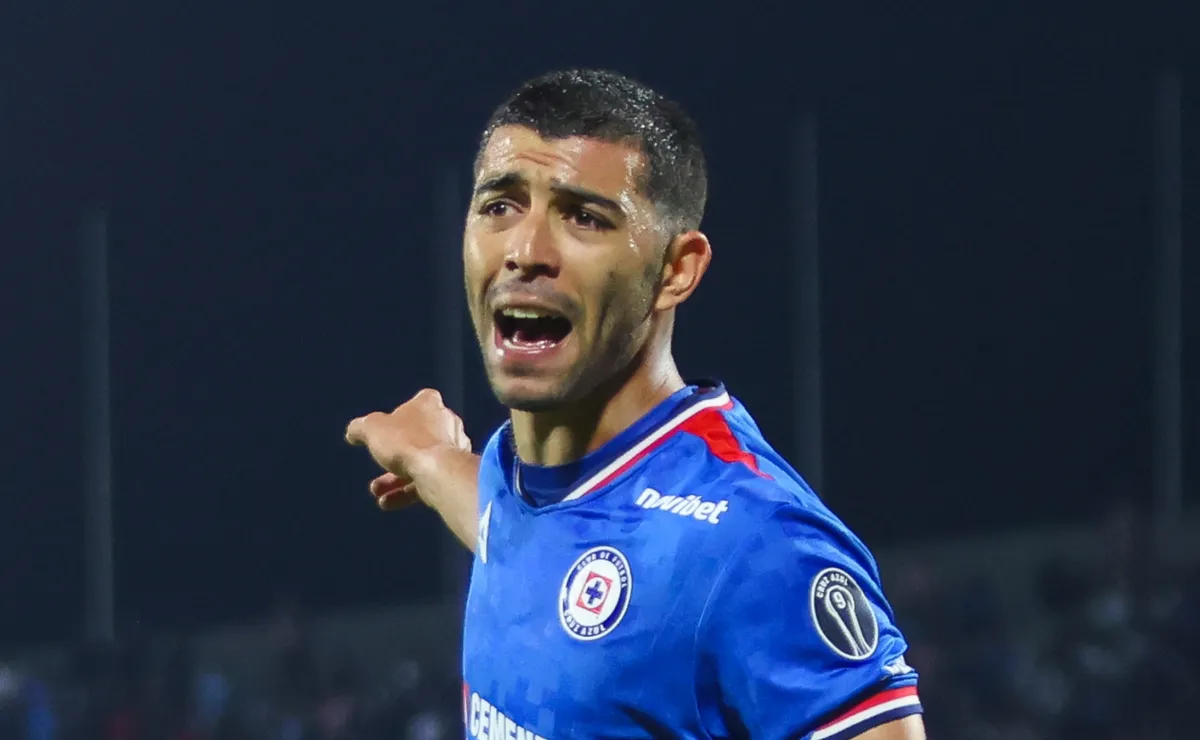 What happens if Cruz Azul win, tie or lose vs Tigres today in Liga MX ...