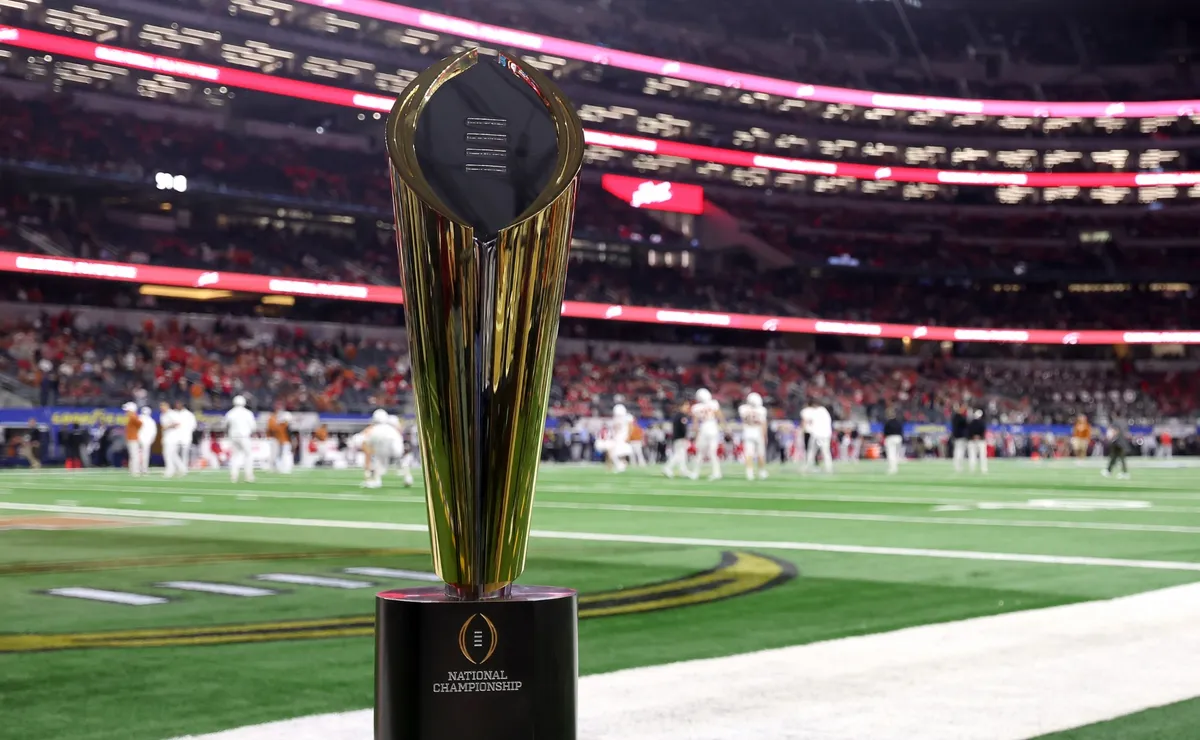 CFP final rankings, bracket, schedule, and bowl games revealed: Which ...