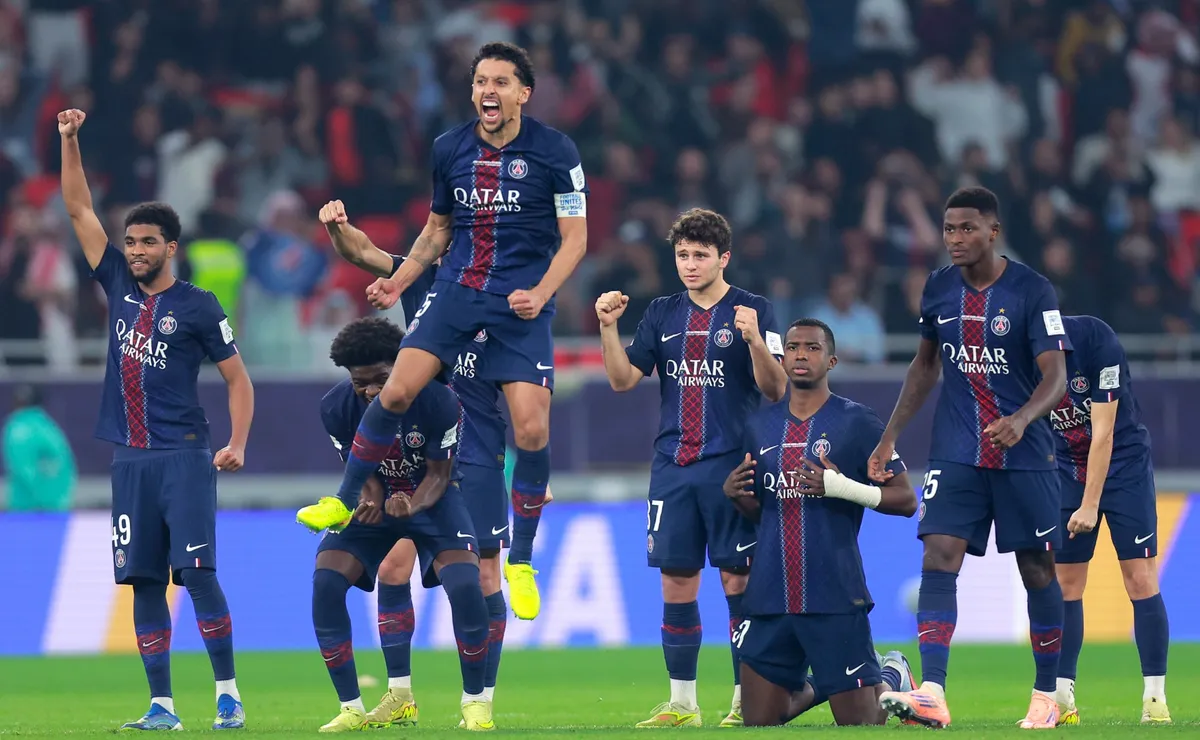 PSG beat Flamengo in dramatic penalty shootout to win FIFA ...