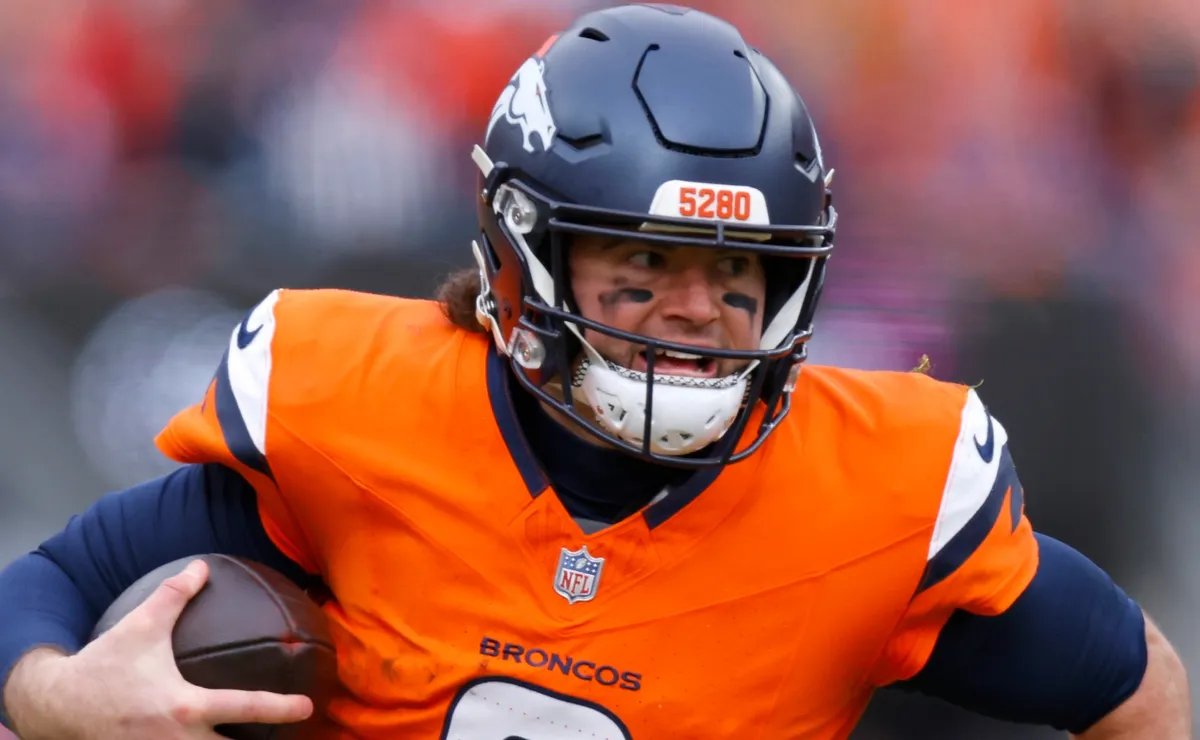 What is the 5280 on the Denver Broncos helmets? - Bolavip US