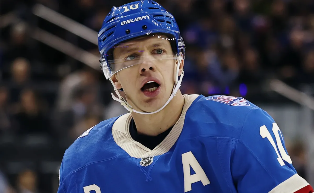 NY Rangers reportedly trading veteran to hated NHL rival as Artemi ...