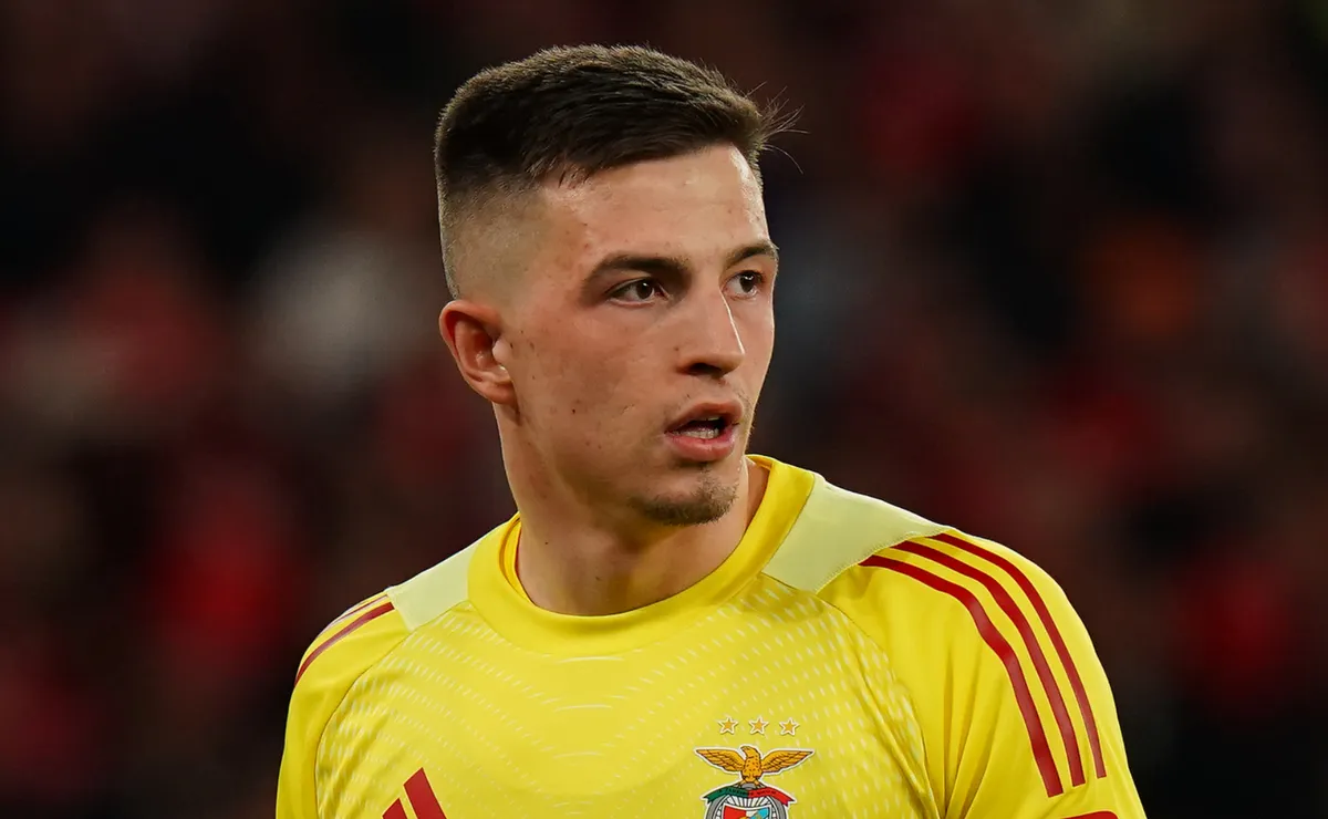 Video: Benfica goalkeeper Anatoli Trubin scores stunning goal vs Real ...