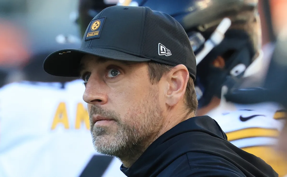 Steelers could sign former Aaron Rodgers teammate as assistant coach in ...