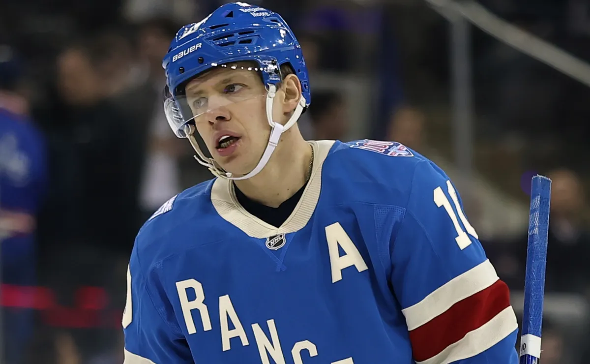 NY Rangers' Artemi Panarin trade talks reportedly narrow as six teams ...