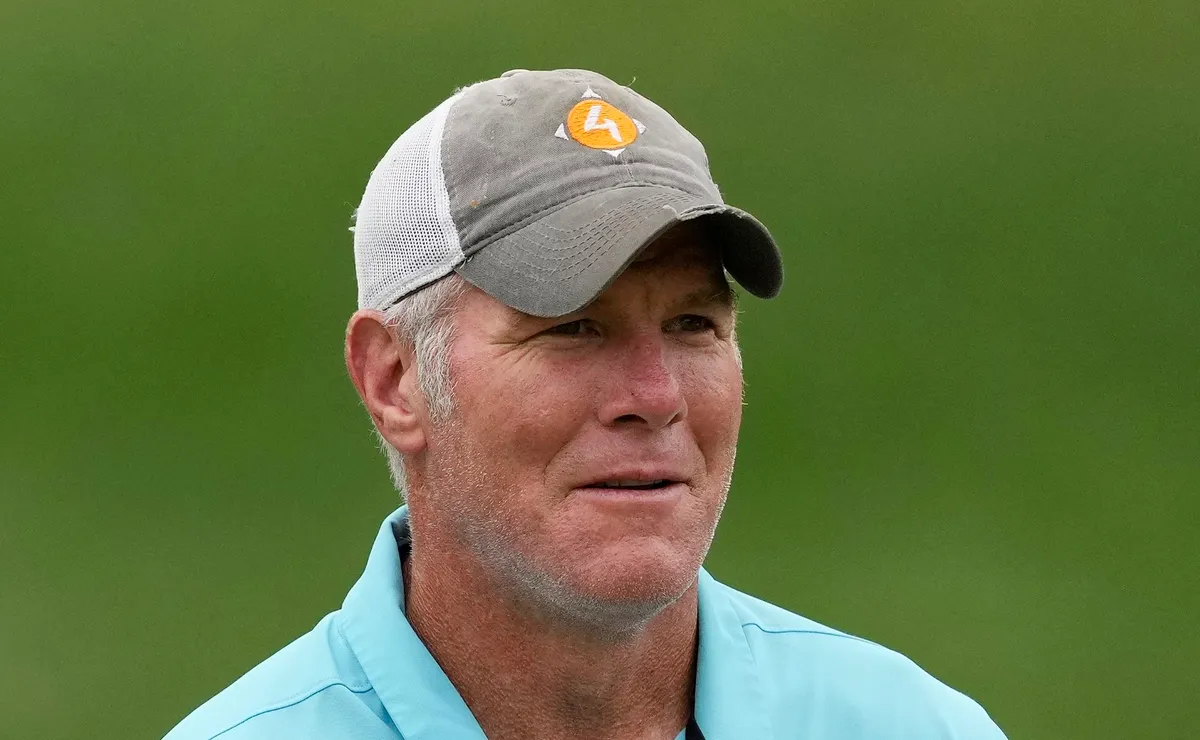 Brett Favre explains why he won’t watch the Super Bowl LX halftime show ...
