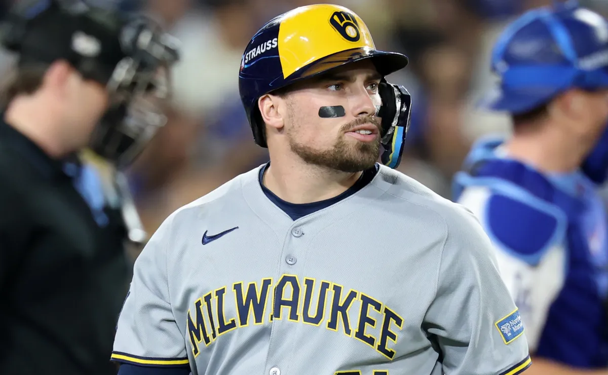 Brewers GM makes position clear after trading Caleb Durbin to Red Sox ...