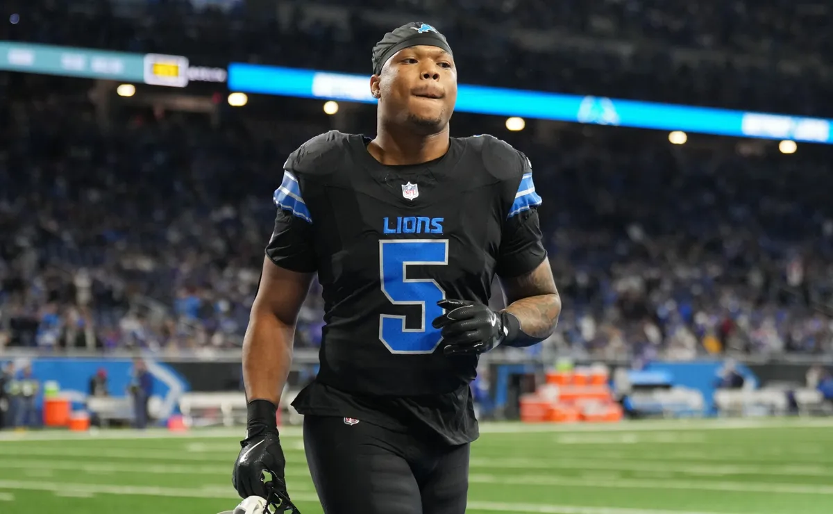 David Montgomery breaks silence after being traded to Texans by Lions ...