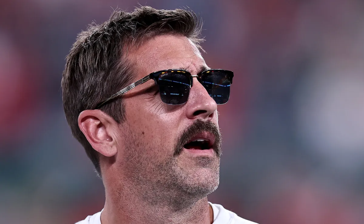 Aaron Rodgers could leave Steelers to take QB job with Super Bowl ...