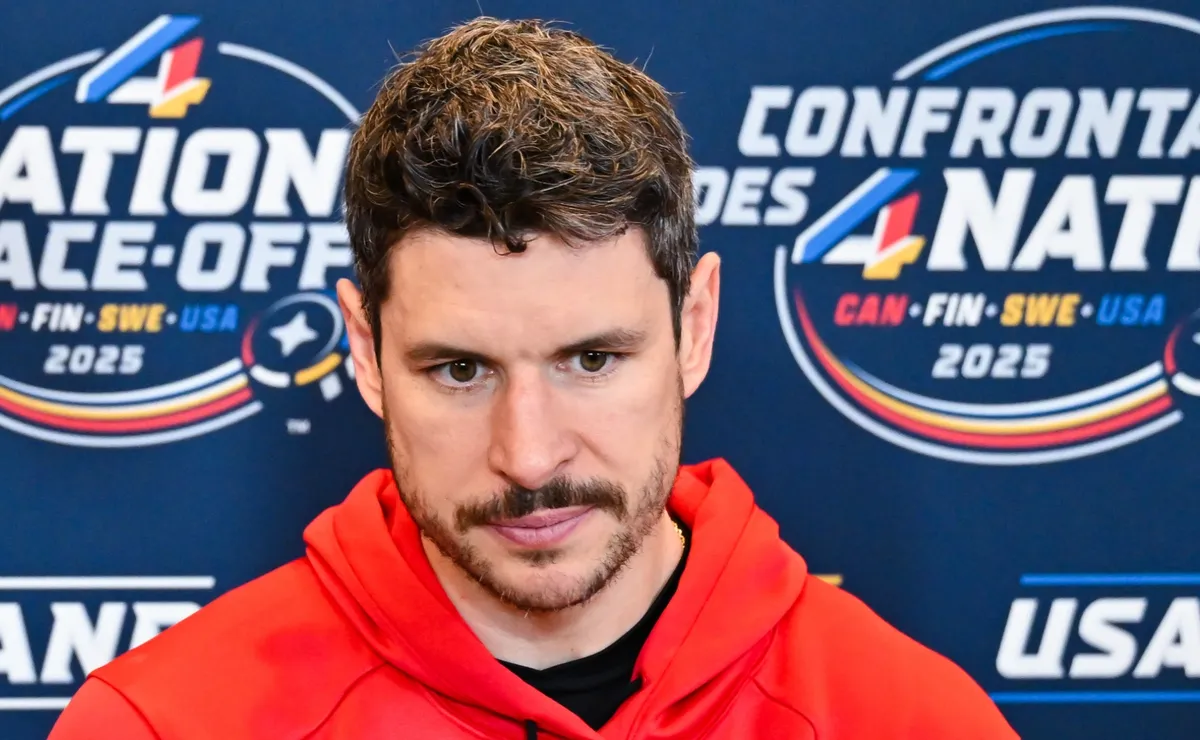 Sidney Crosby sends message to Connor McDavid, Mitch Marner, Nathan ...
