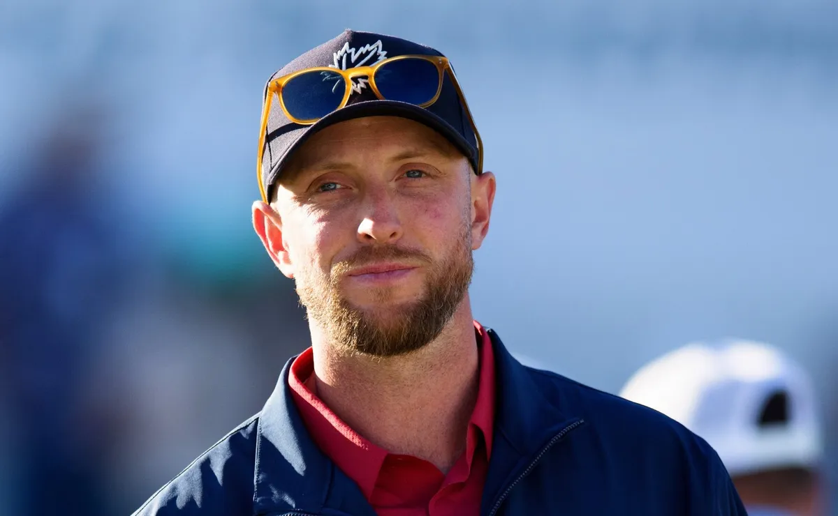 Merrill Kelly explains why he rejected the Padres’ deal to remain with ...