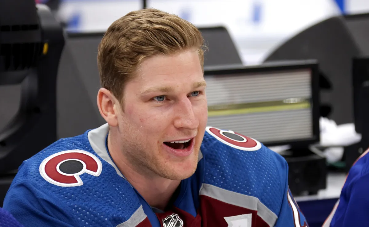 Avalanche HC Jared Bednar blames Oilers, not Nathan MacKinnon, for ...