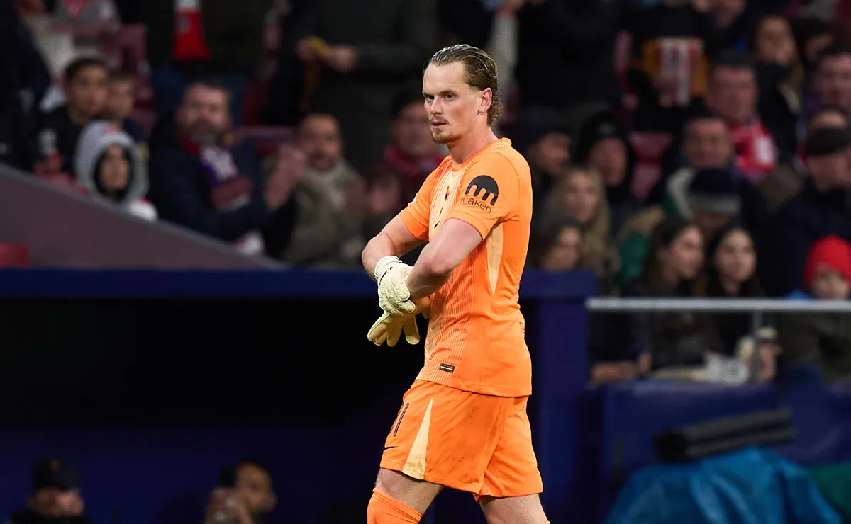 Kinsky thanks messages of support after tough Champions League debut ...