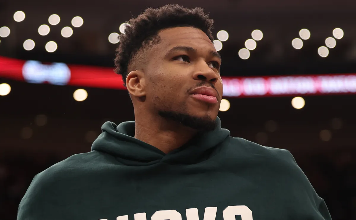 Bobby Portis offers discouraging prediction about Giannis Antetokounmpo ...