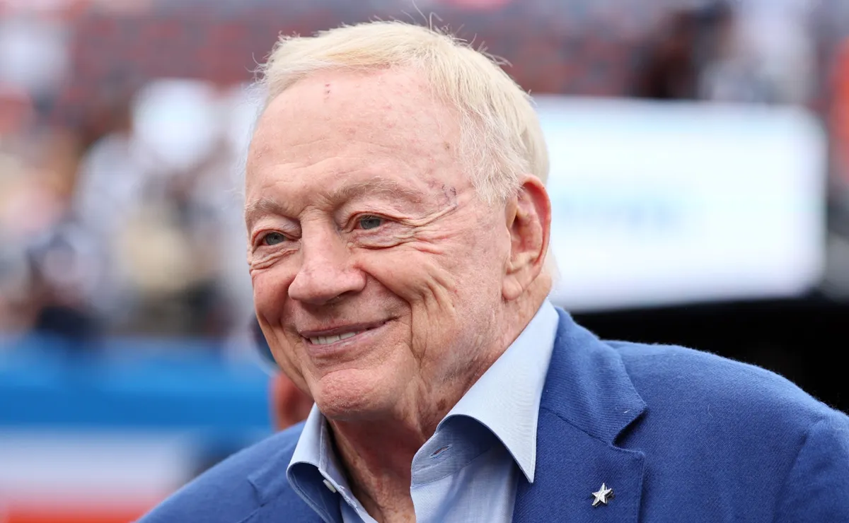 Jerry Jones defends Cowboys' free agency moves trying to win the Super ...