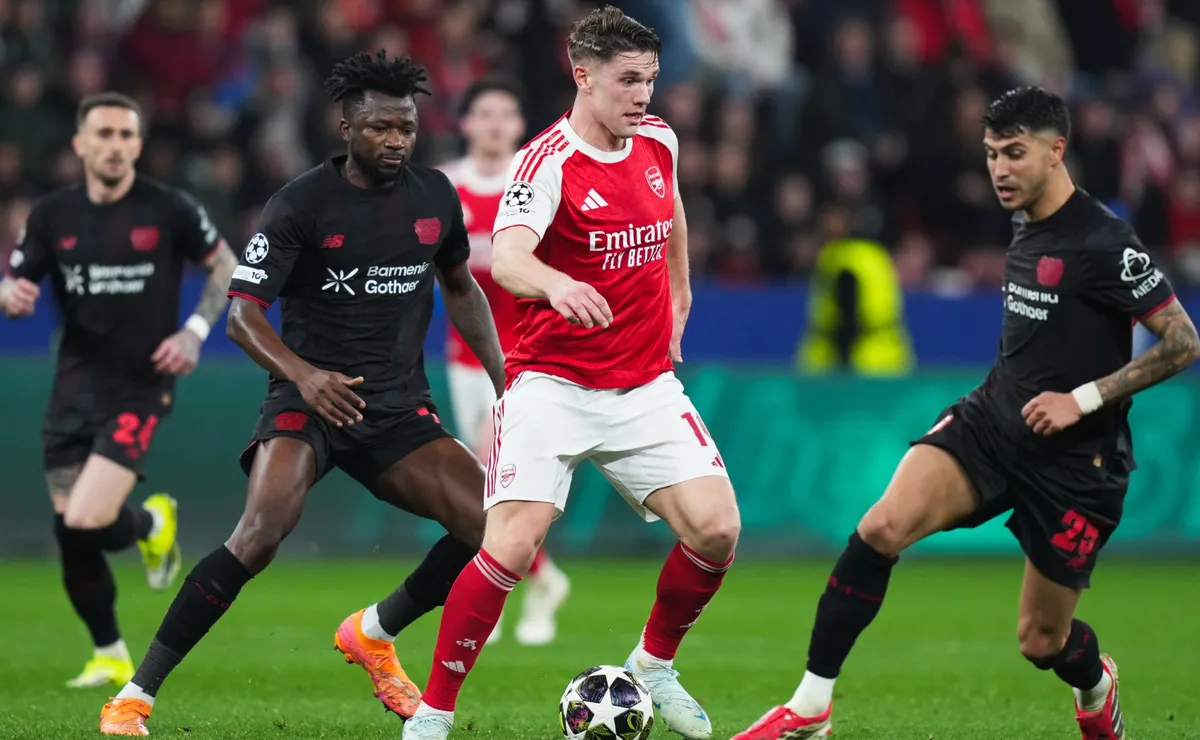 What happens if Arsenal win, tie or lose vs Bayer Leverkusen today in ...